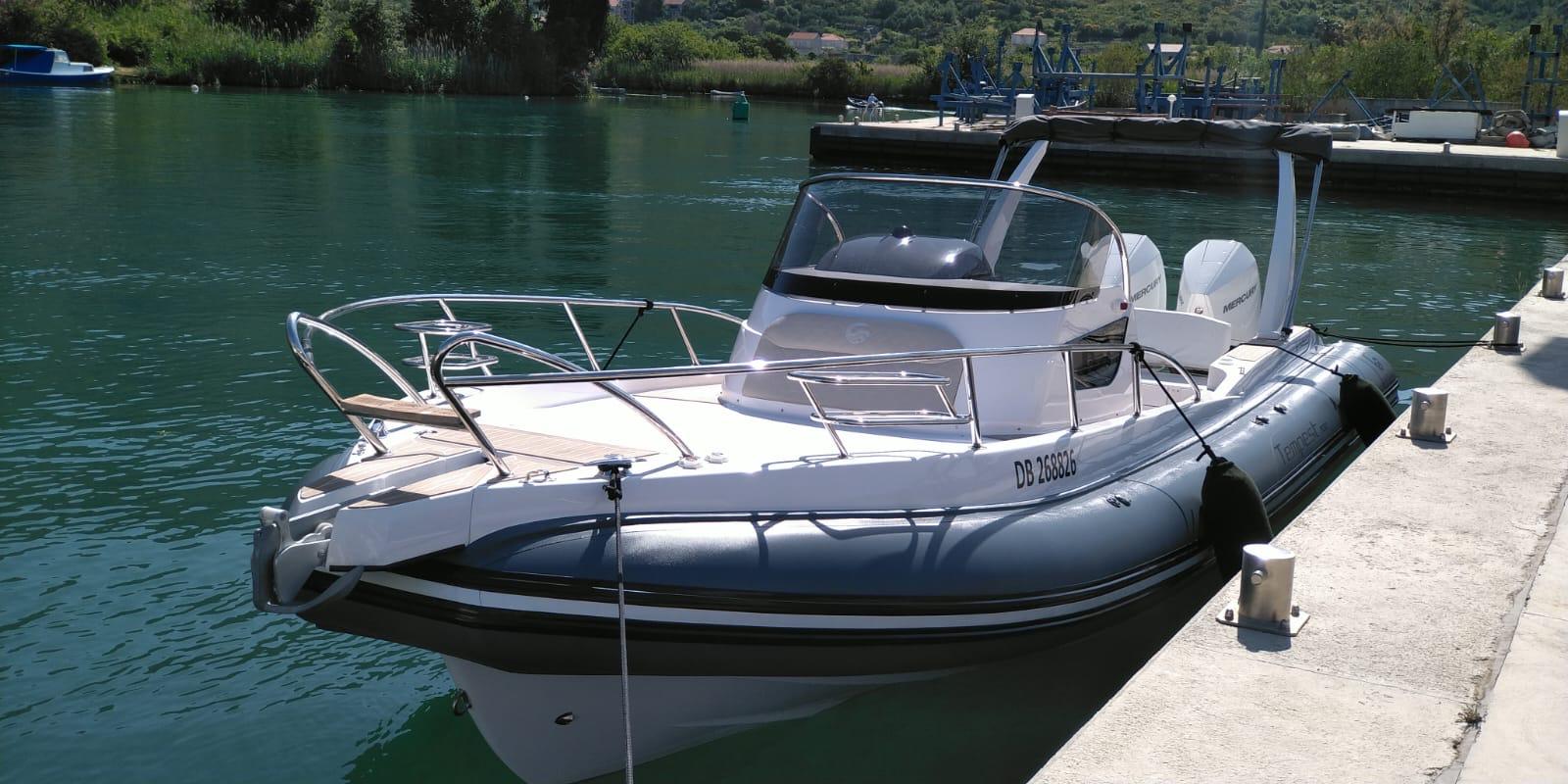 2020 Capelli Tempest 900 WA, Split Croacia - boats.com