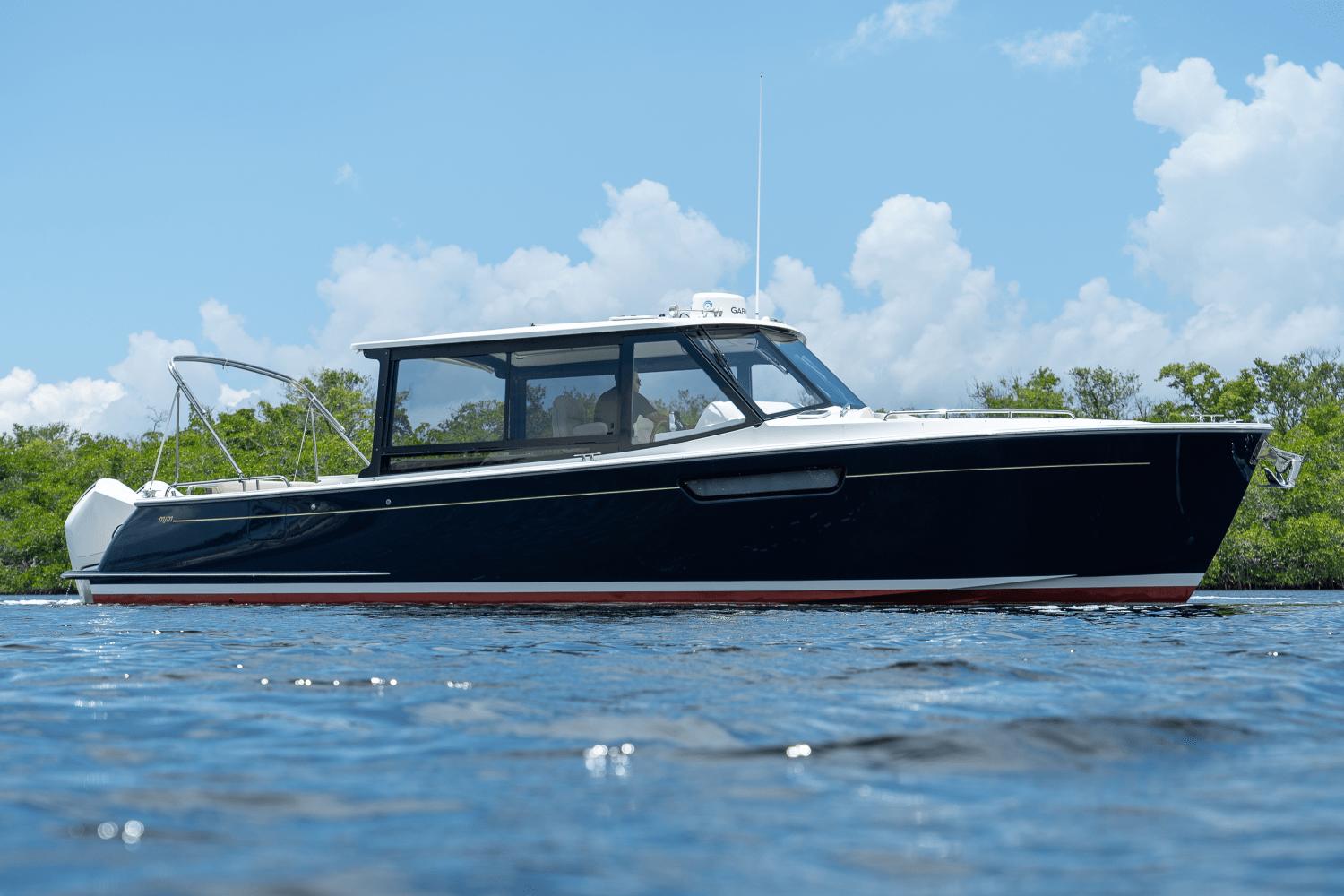 MJM3 kaufen - boats.com