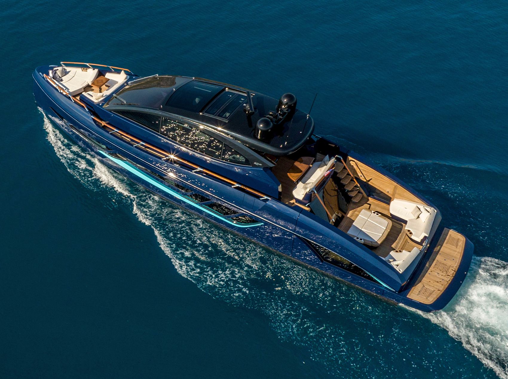 Lazzara LSX 67 Review: Devilishly Delightful Express Cruiser - boats.com